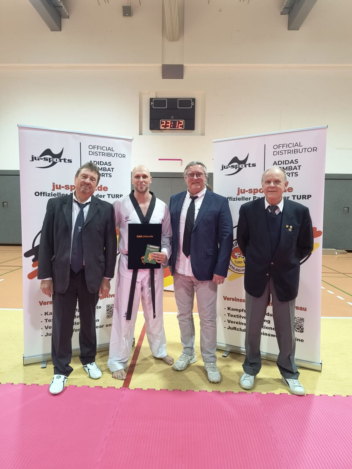 SPORTING-Gründer Eugen Kiefer besteht zum 5. Dan – SPORTING Taekwondo News